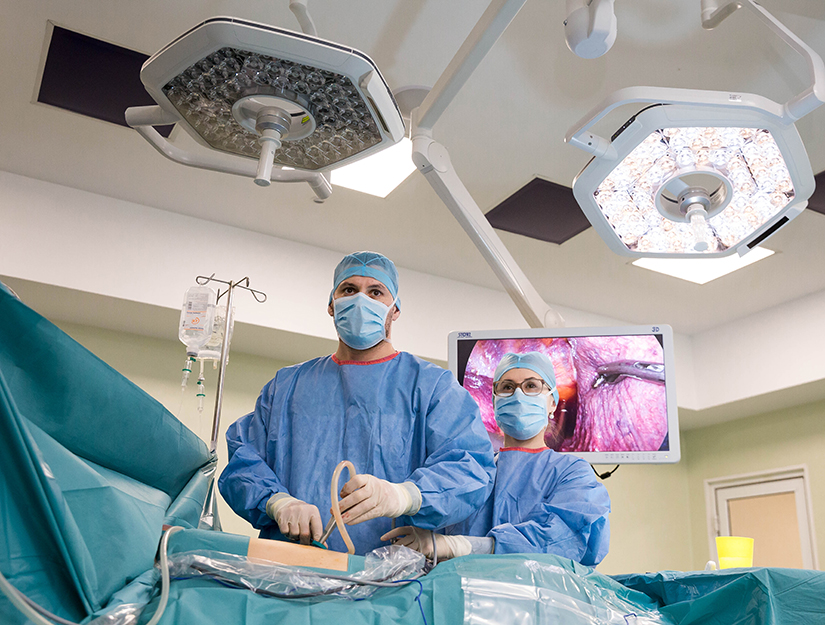 Micuta balerina operata minim-invaziv la nivelul toracelui | Reginamaria.ro