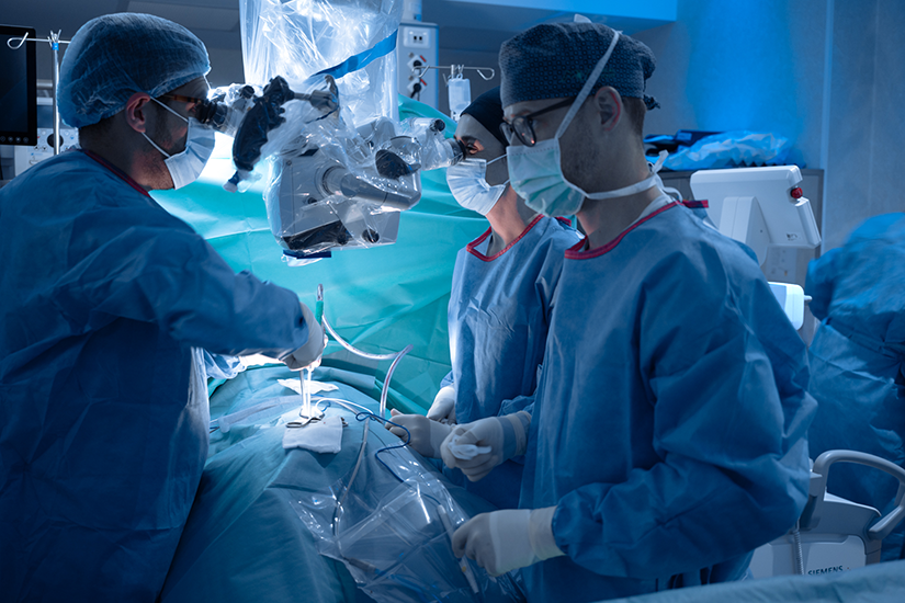 Neurochirurgia endoscopică - intervenții minim invazive pentru tumori ...